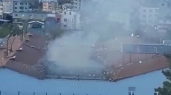 CEEZAEVİNDE ÇIKAN İSYANDA 1 KİŞİ ÖLDÜ - https://www.yargininnabzi.com/